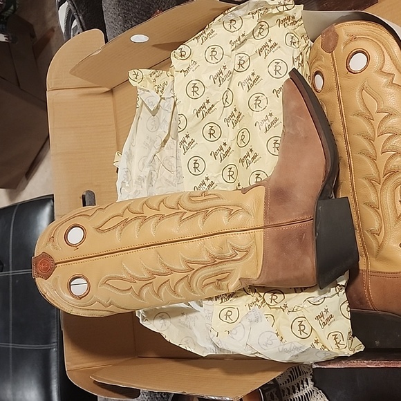 Tony Lama | Shoes | Tony Lama 3r 6 Buckaroo Boots In Wheat Baja 1d ...